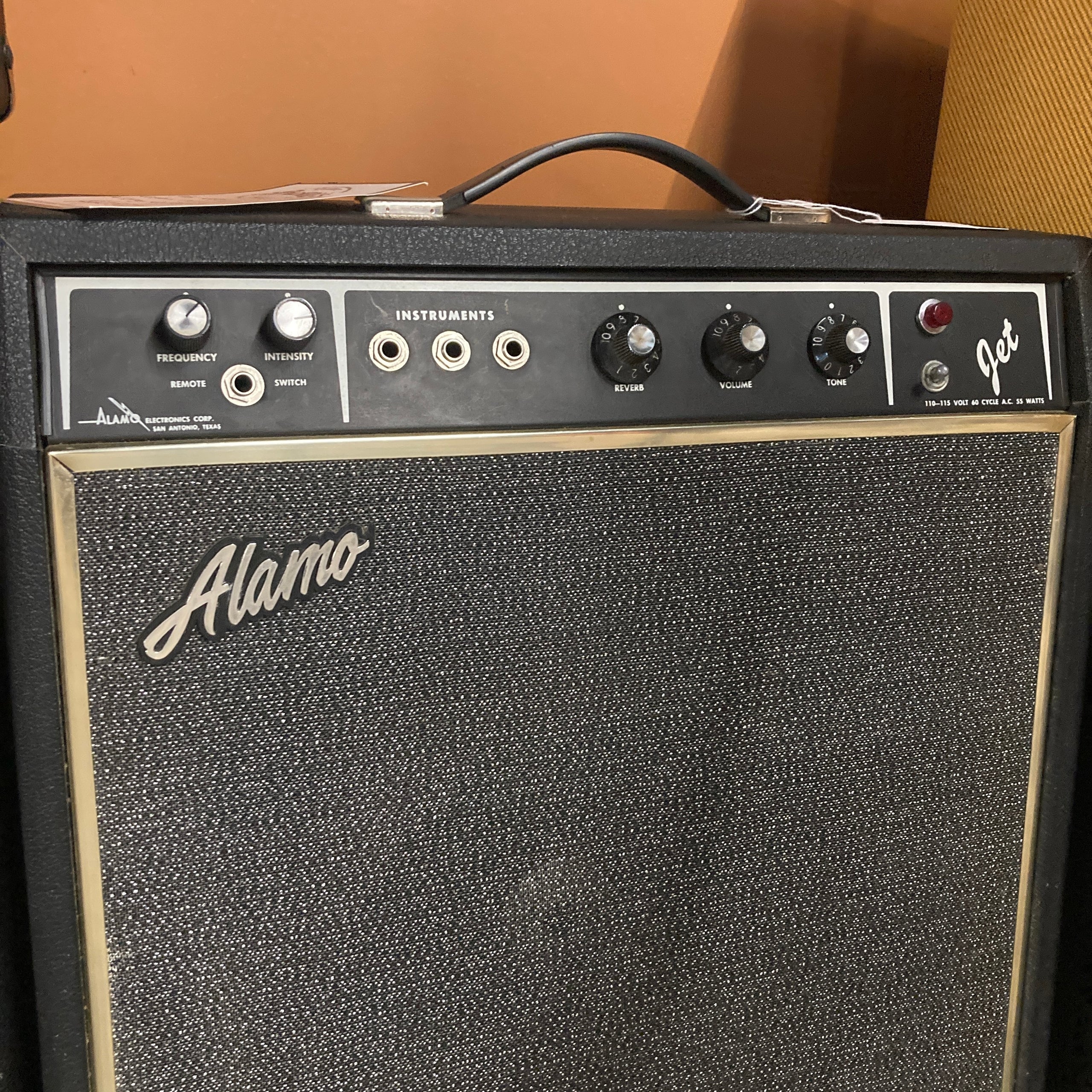 Vintage Alamo Jet Amp | Riff Wizard Guitars