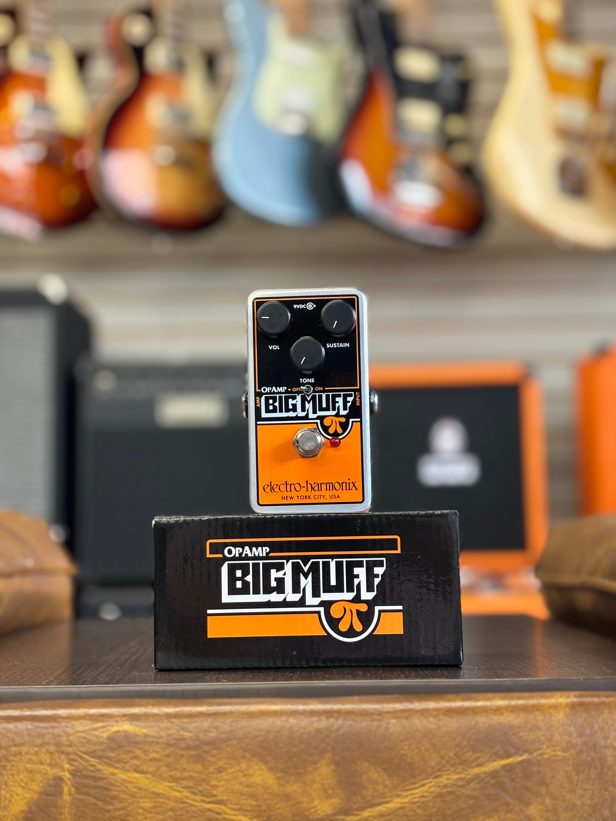 Electro-Harmonix Op-Amp Big Muff Pi Fuzz Pedal | Riff Wizard Guitars